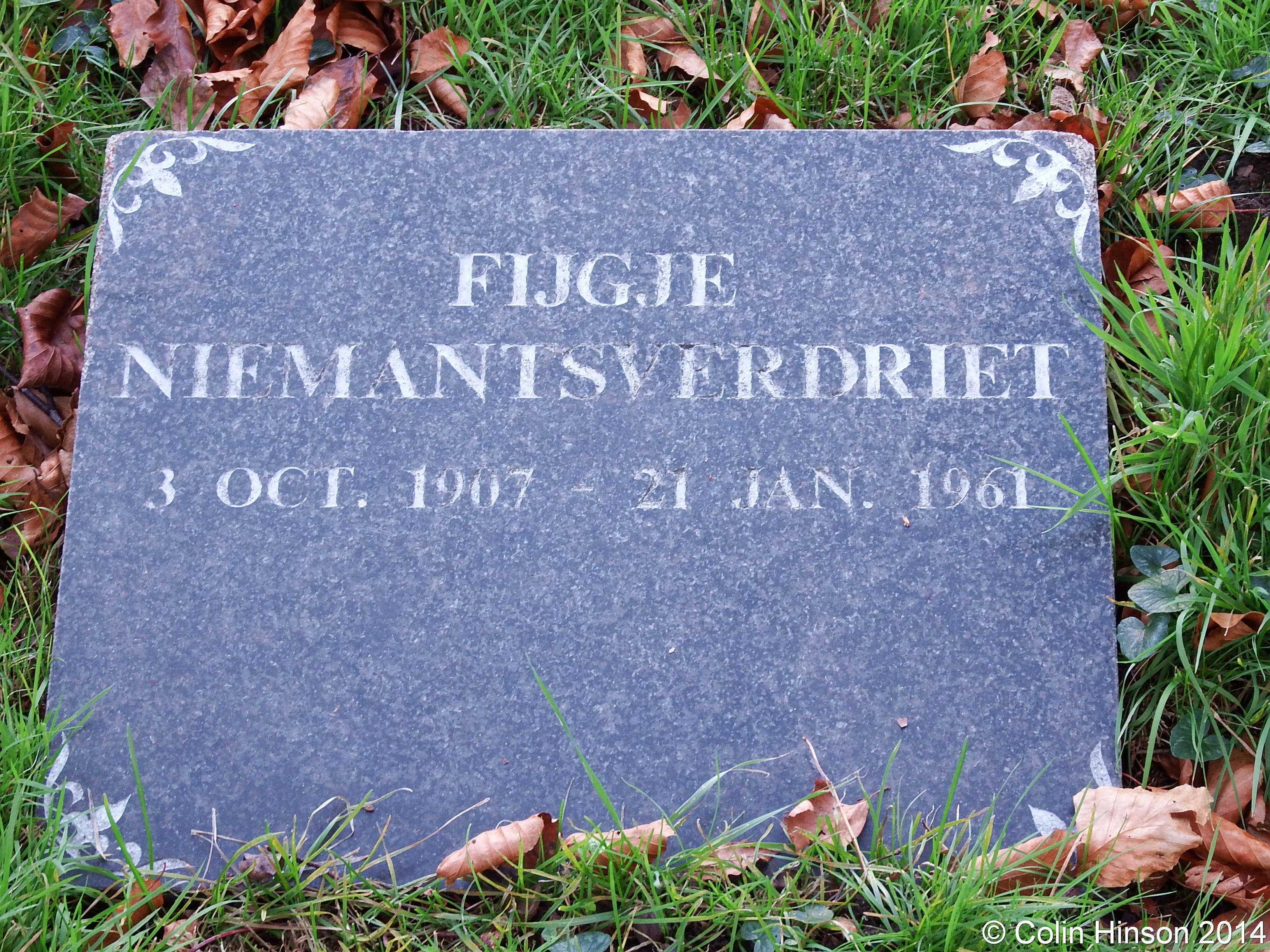 GENUKI: Bessingby Churchyard gravestones etc., Yorkshire (East Riding)