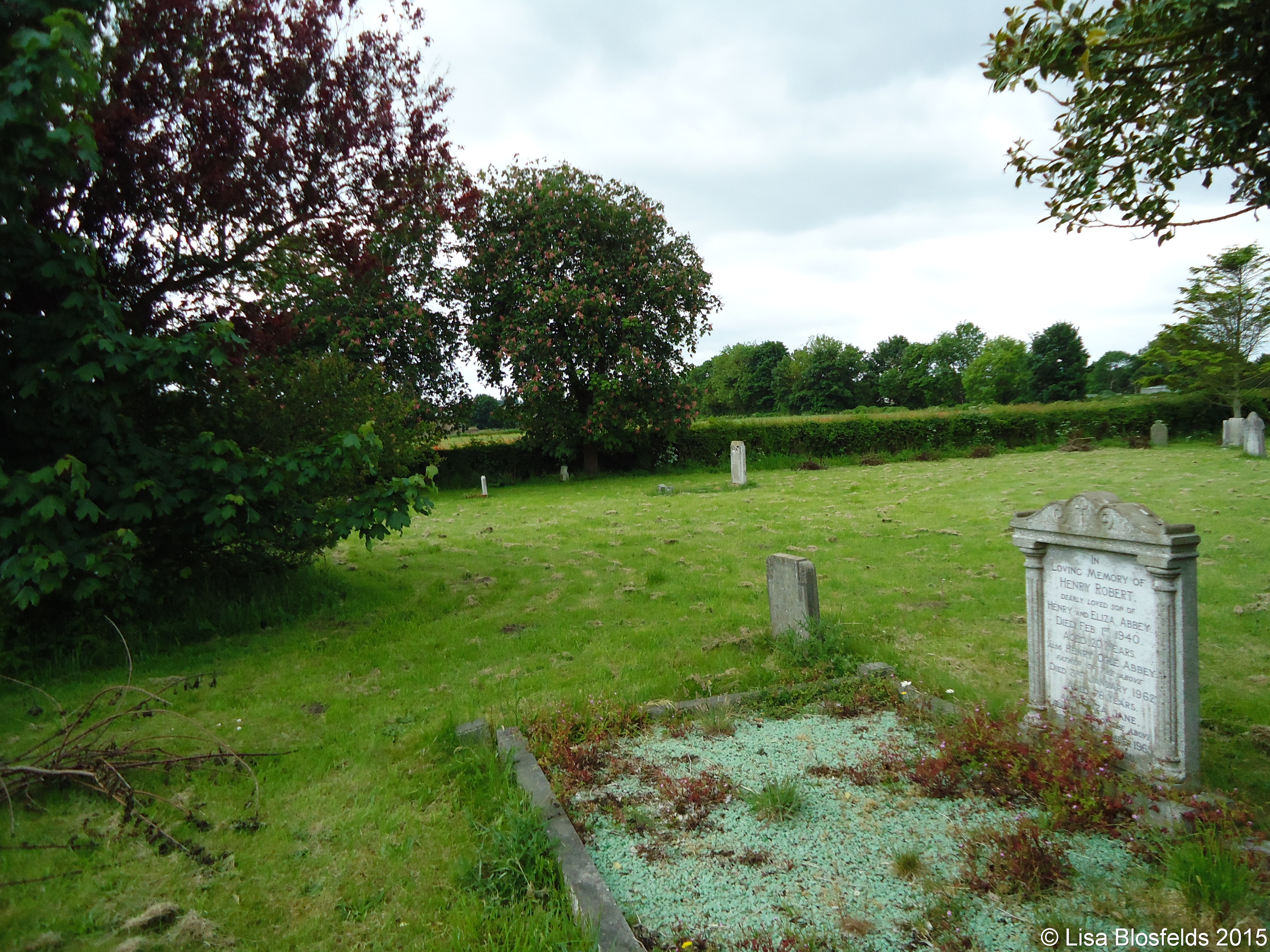 GENUKI: Kilham Cemetery General views., Yorkshire (East Riding)