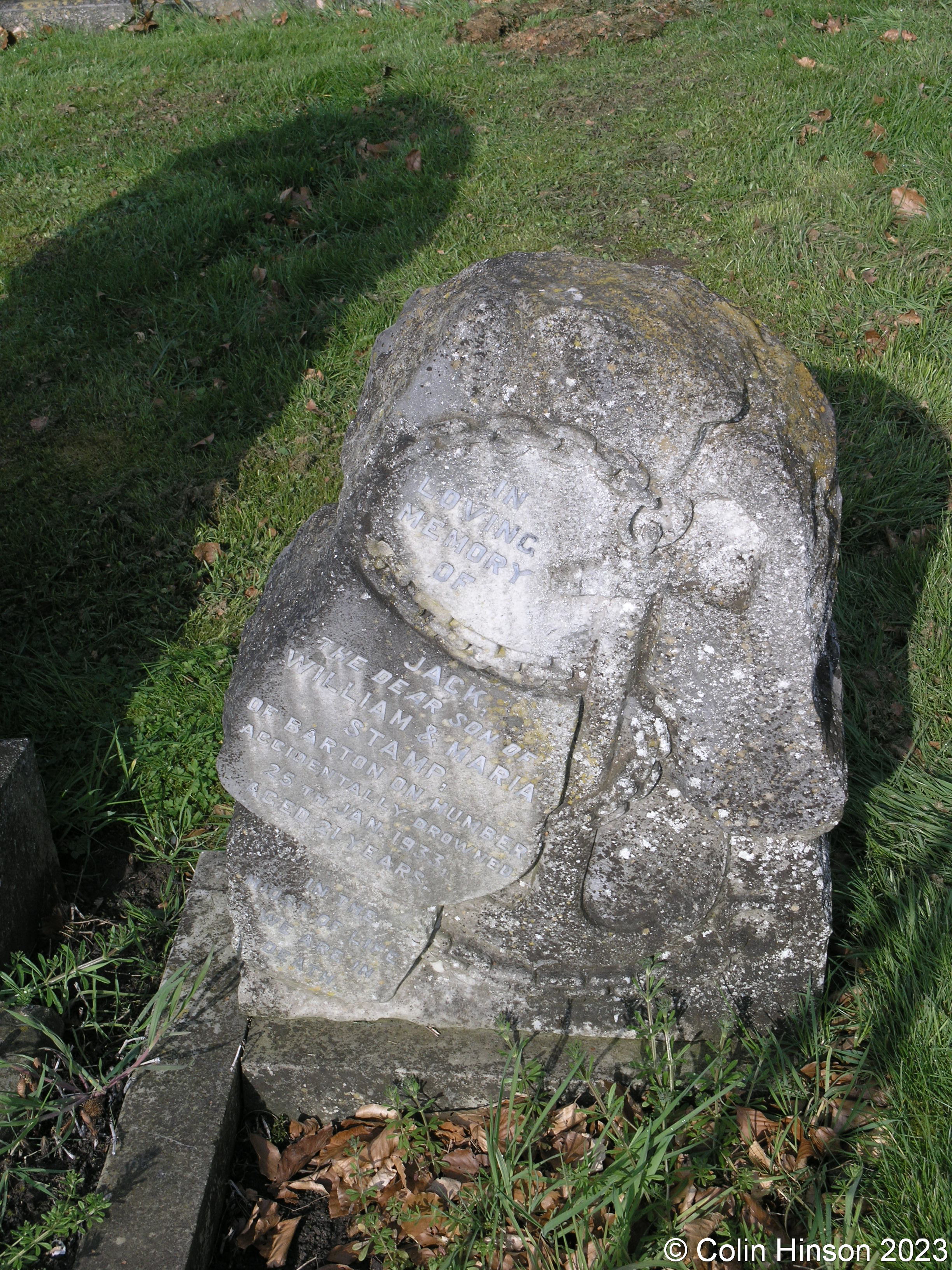 GENUKI: Laxton Churchyard gravestones., Yorkshire (East Riding)